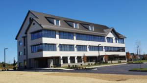 B&G Glass – The Clear Choice For All Your Glass Needs