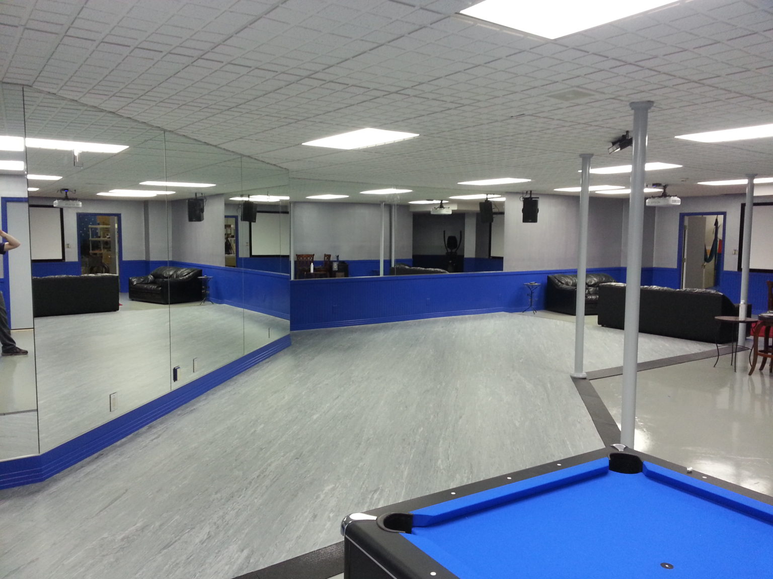 B&G Glass – The Clear Choice For All Your Glass Needs